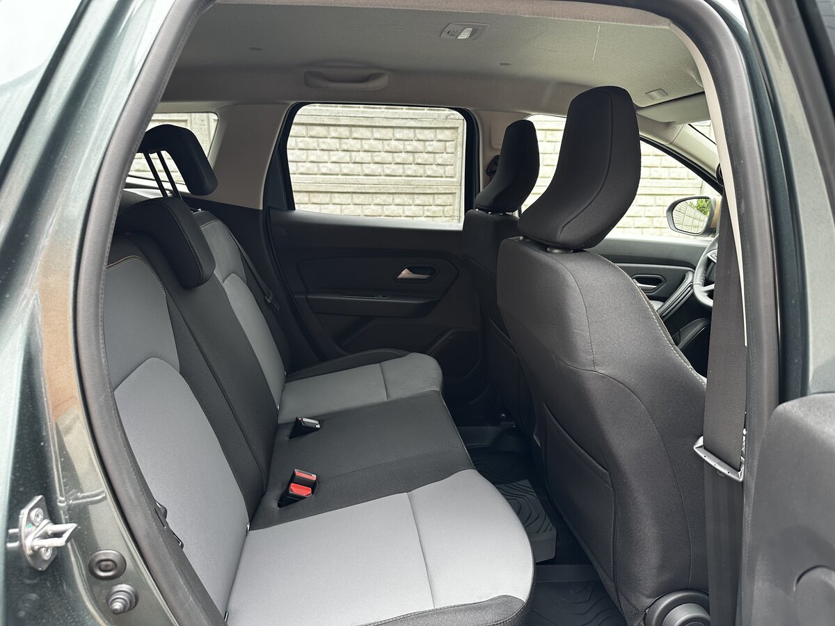 Wynajem Dacia Duster długoterminowy / na doby ️ sprawdź Autonata.pl